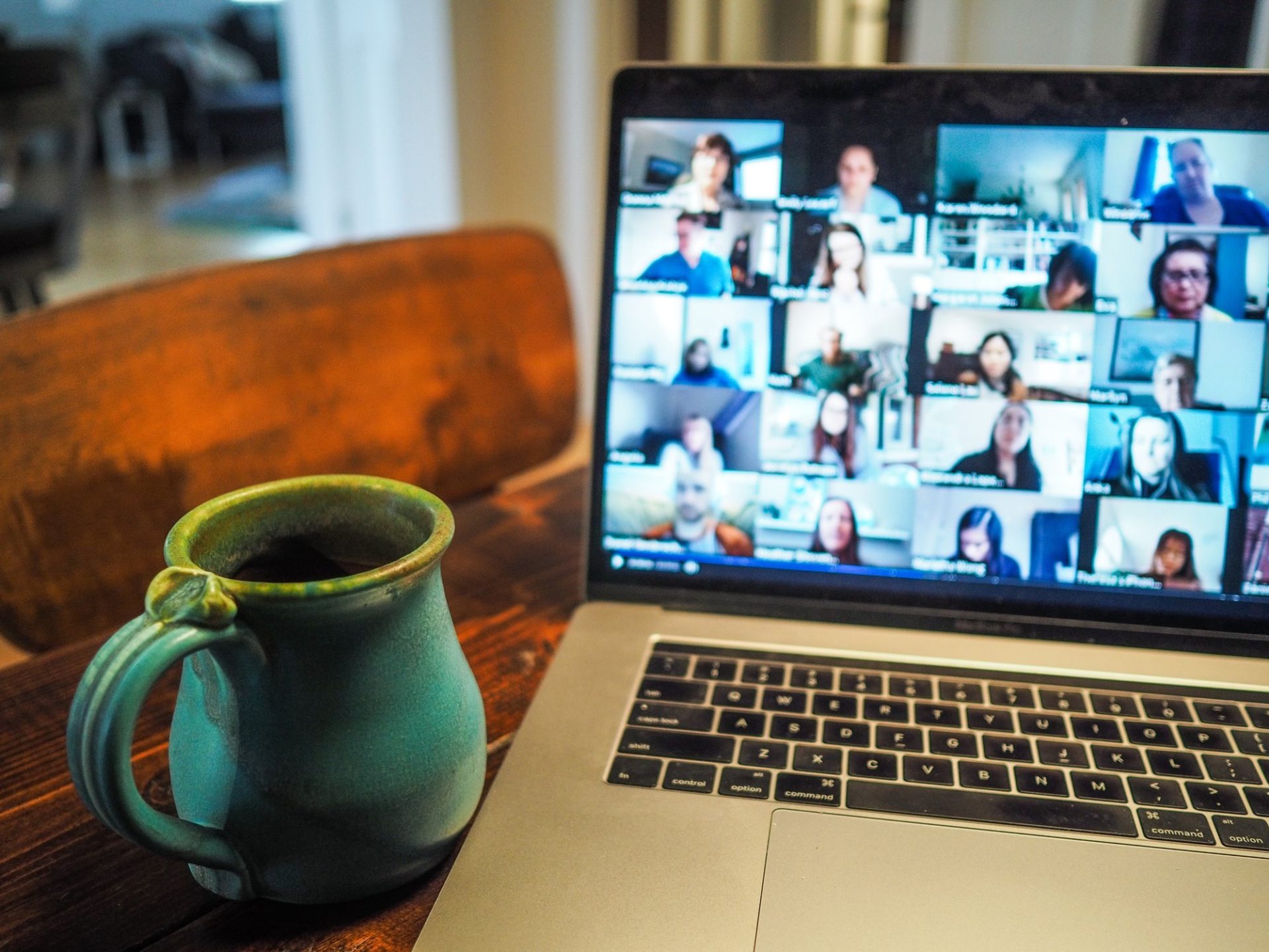 Virtual Group Therapy: 7 Advantages to Virtual Sessions - San Diego | API